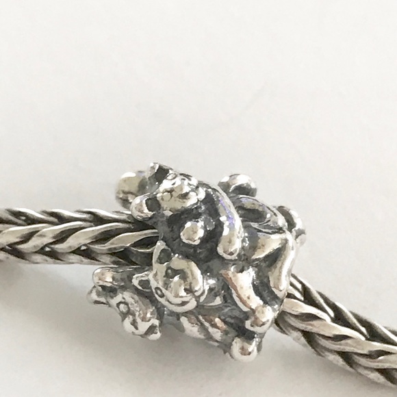 Trollbeads | Jewelry | Authentic Trollbeads Family Of Kittens Bead New ...